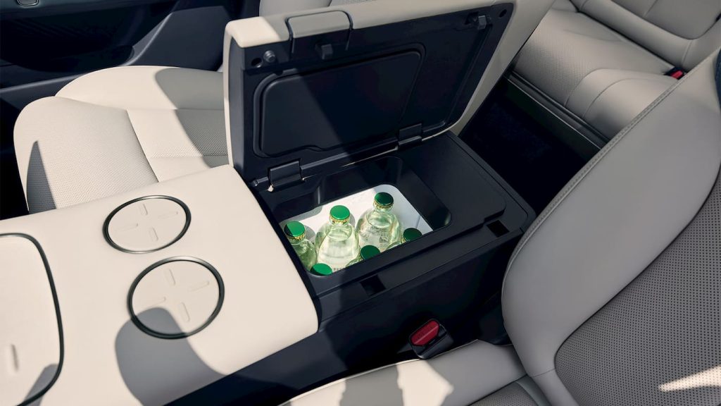 Nissan N7 EV sets a record in China as orders surge over 10,000