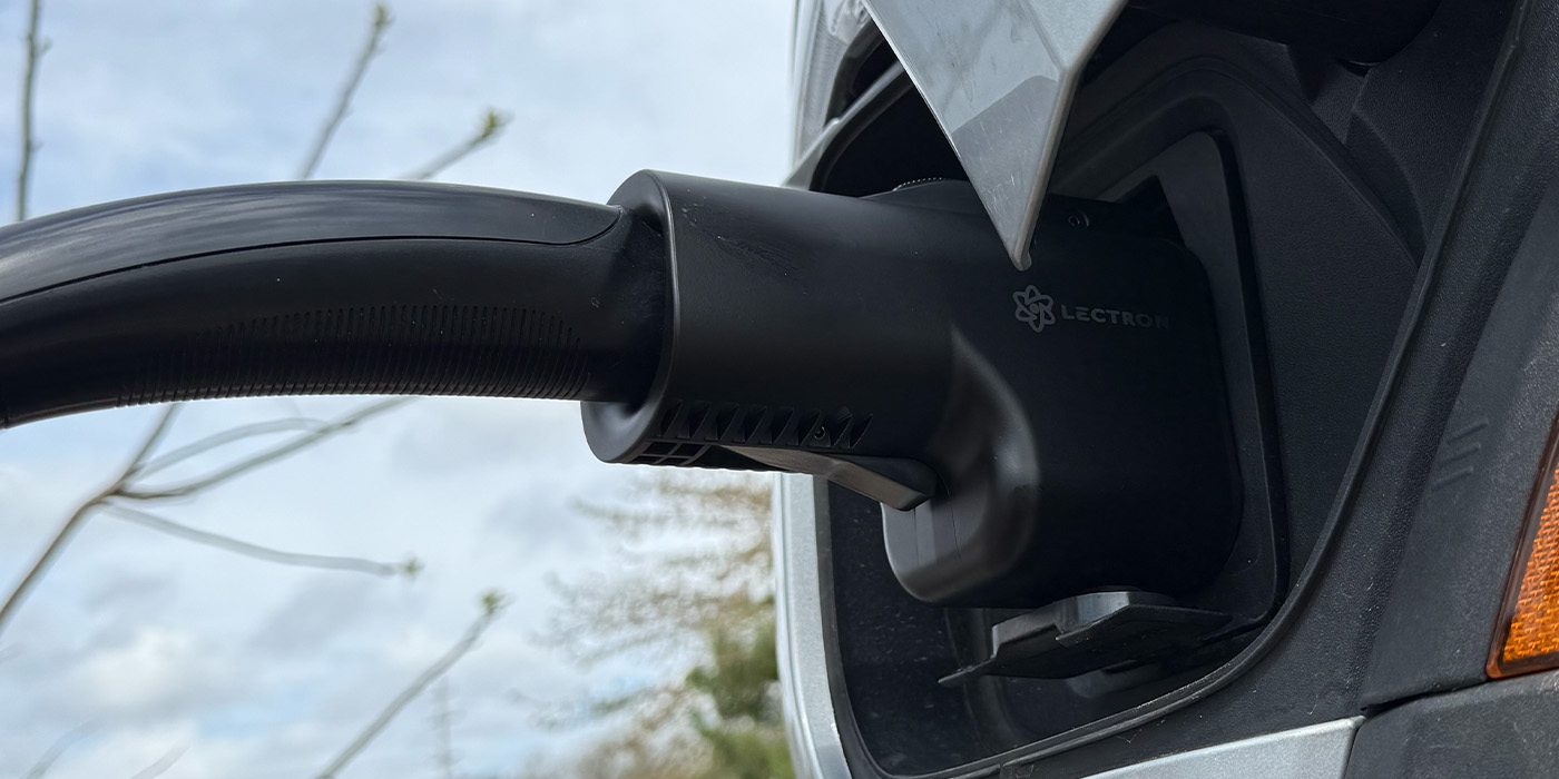 Lectron Vortex Tesla to CCS adapter review [Video]