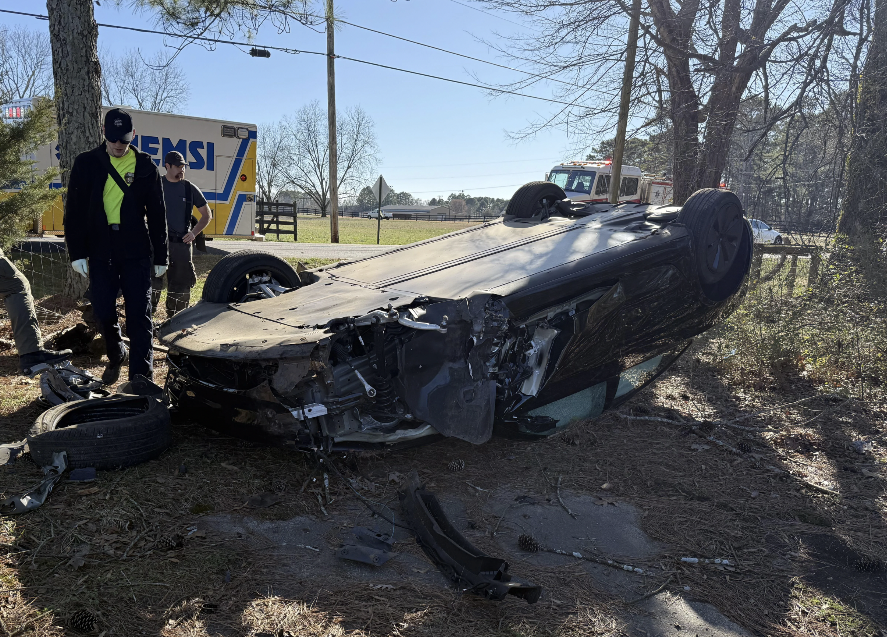 Tesla Full Self-Driving veers off road, flips car in scary crash driver ...