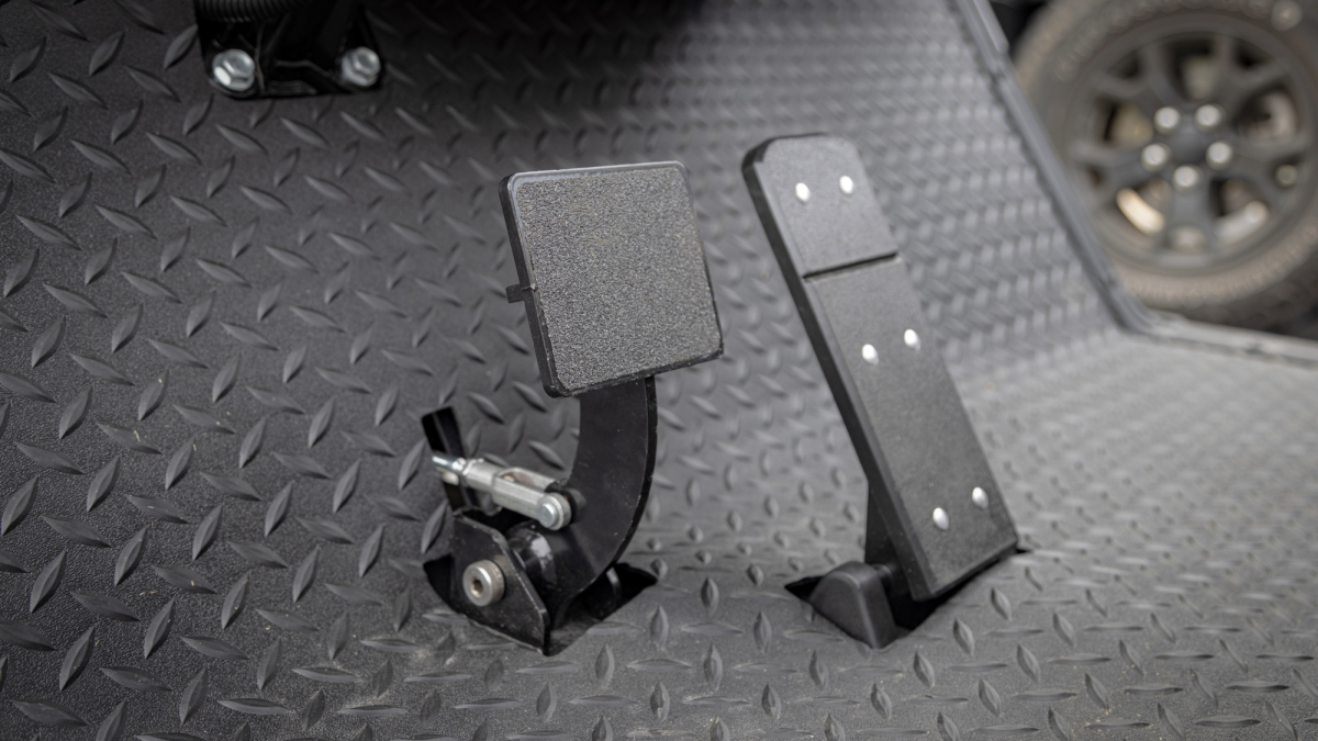 E-quipment highlight: Cushman Hauler XL long bed LSV