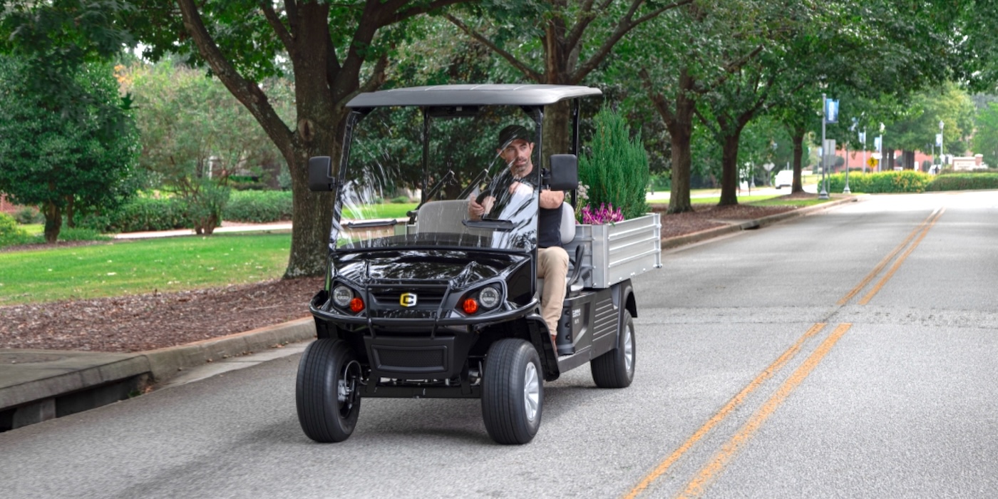 E-quipment highlight: Cushman Hauler XL long bed LSV