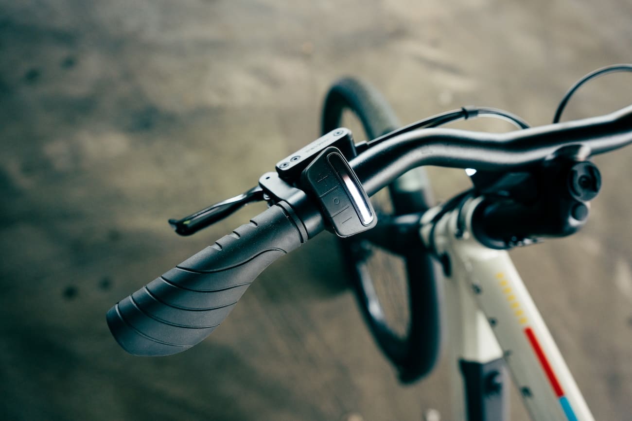 Raleigh ONE unveiled as smart e-bike with GPS, fast-charging, more