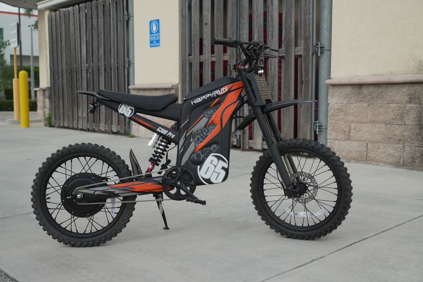 HappyRun G300 Pro review: An electric motorcycle with pedals?!