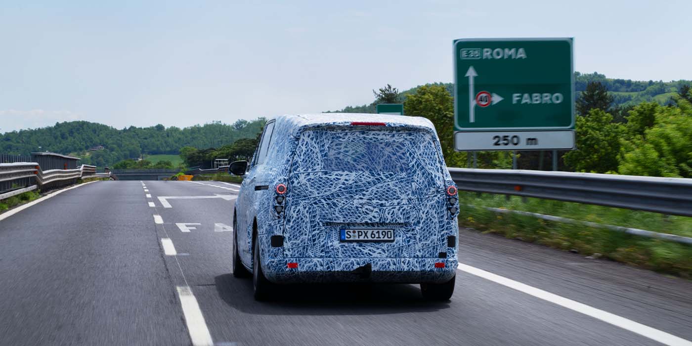 Mercedes VLE multi-purpose vehicle drove from Stuttgart to Rome