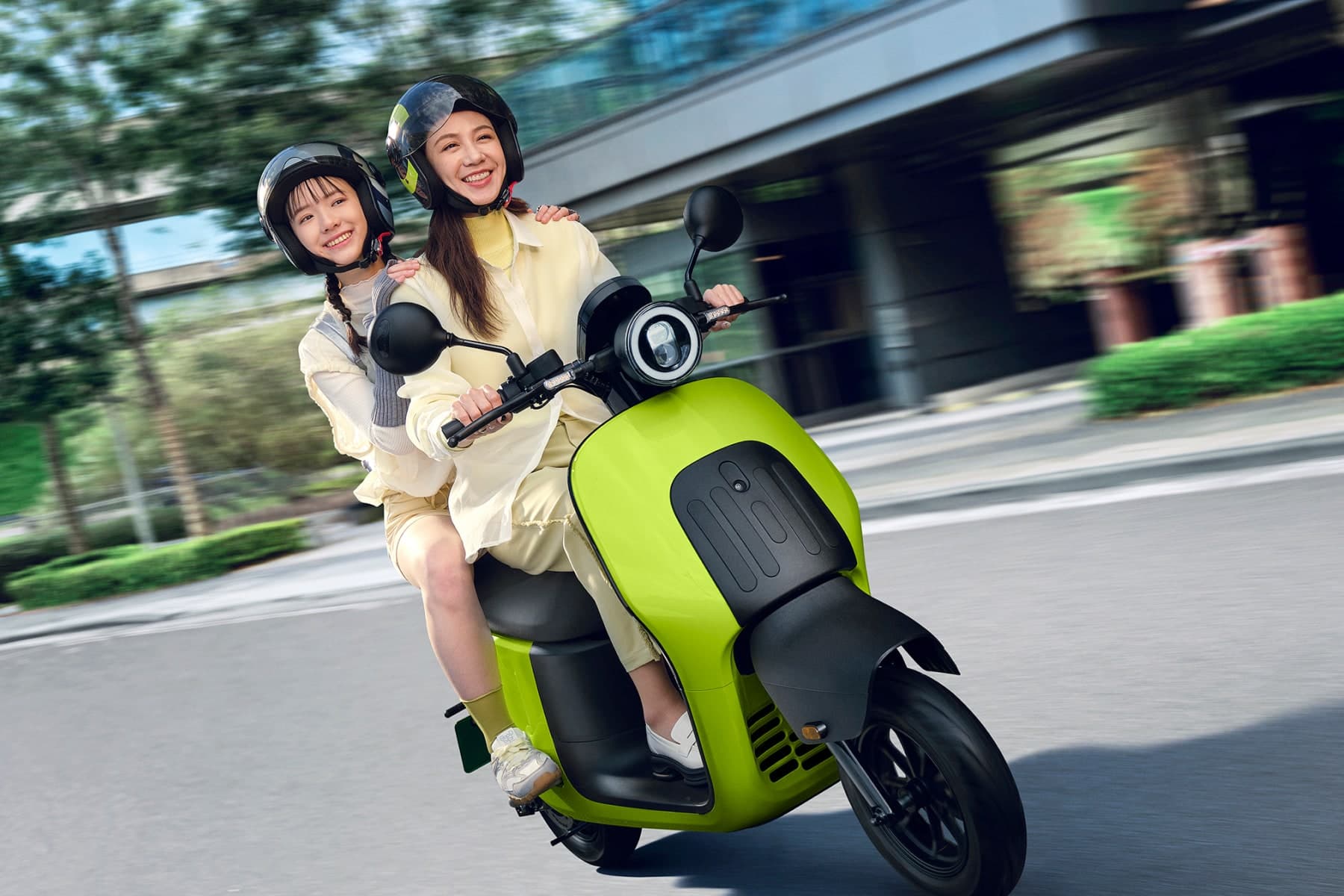 Gogoro's new $1,000 electric scooter brings big affordability