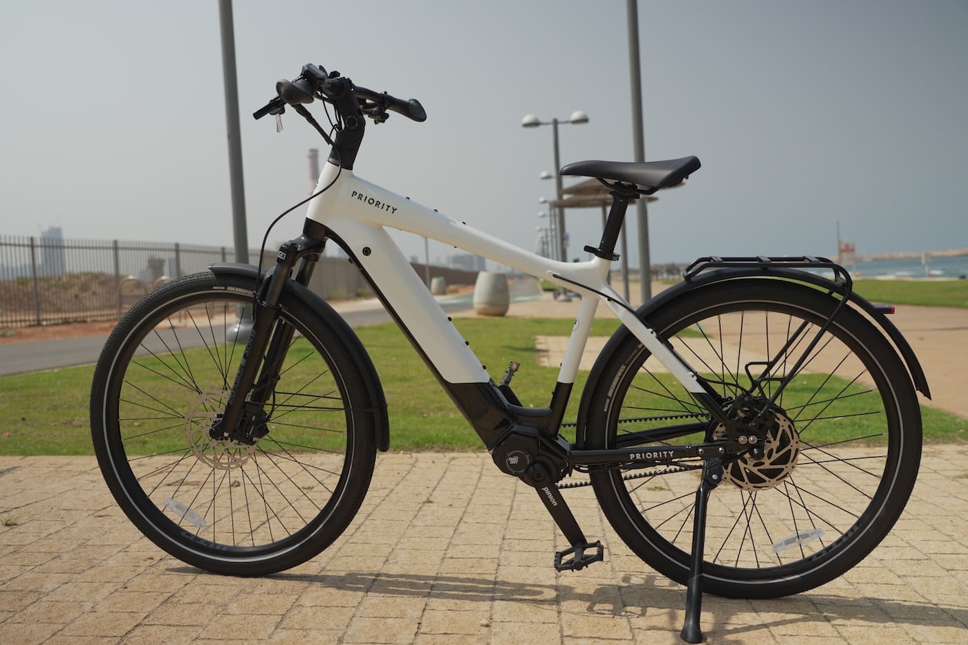 Priority Skyline review: A 12-speed automatic shifting throttle e-bike ...