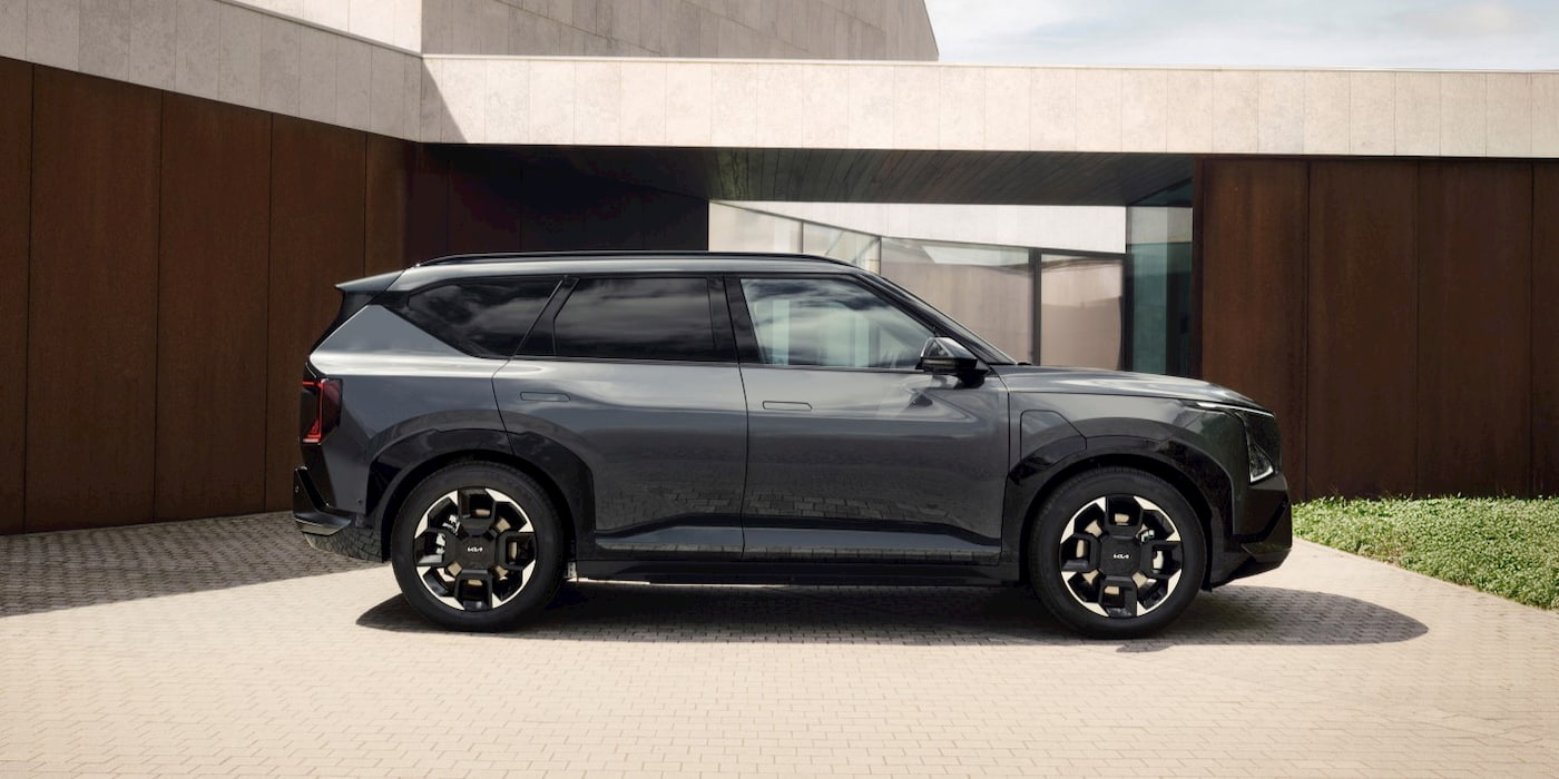 Kia announces EV5 prices, offering up to 329 miles of range