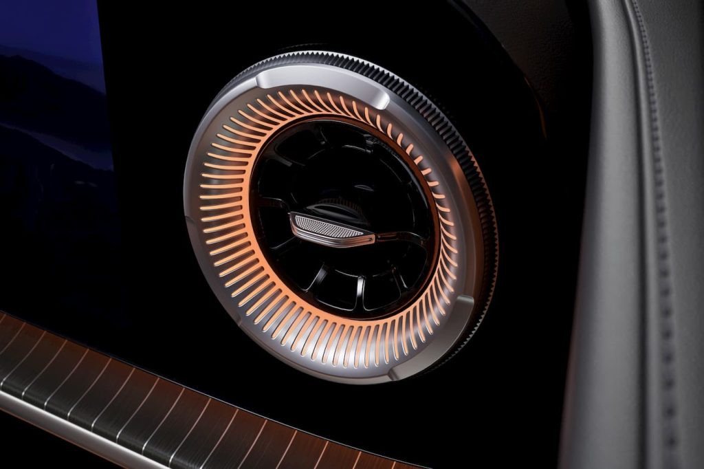 The new Mercedes-Benz GLC interior has a giant 39" touchscreen