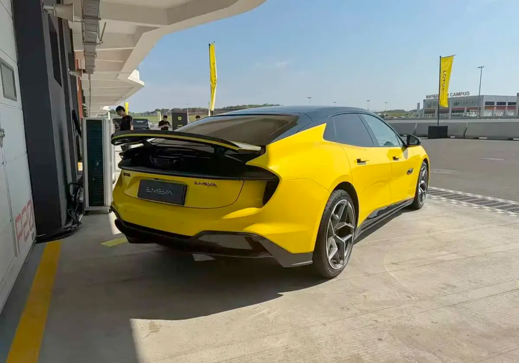 Lotus quietly updates its 900+ hp Eletre and Emeya EVs for 2026