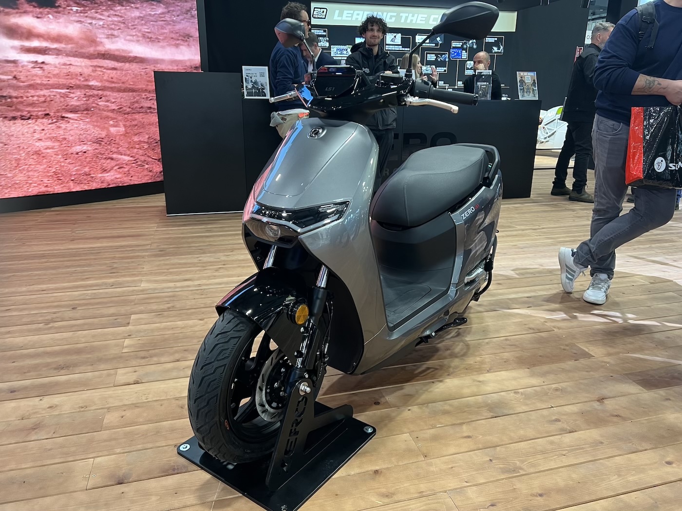 First look at Zero Motorcycles' new electric scooter launched today ...