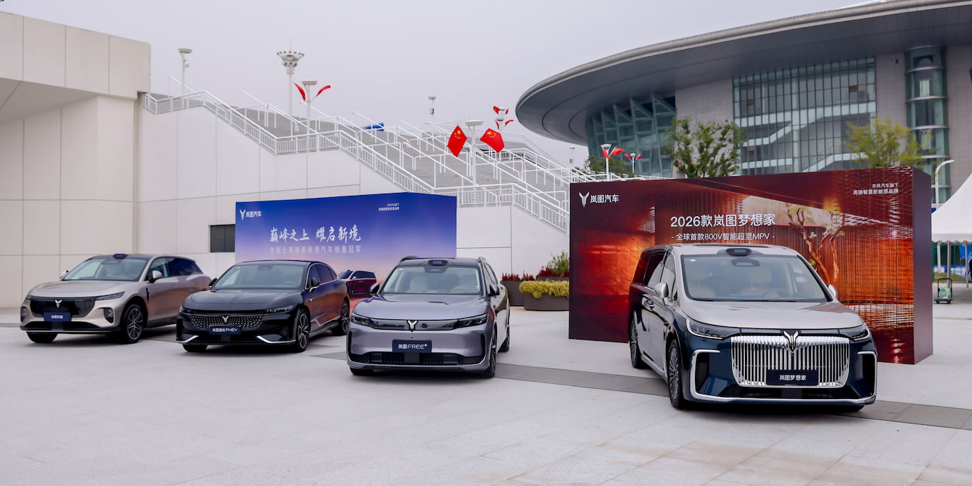 Chinese EV giant tests solid-state batteries with 620 miles range ...