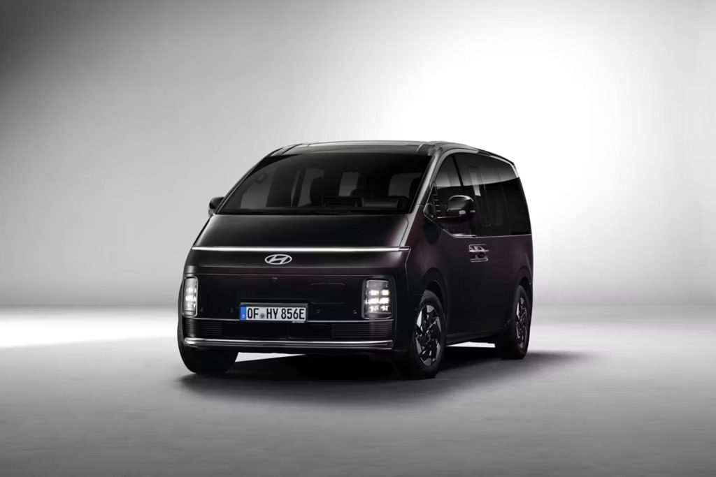Hyundai's biggest EV caught in action for the first time [Video]